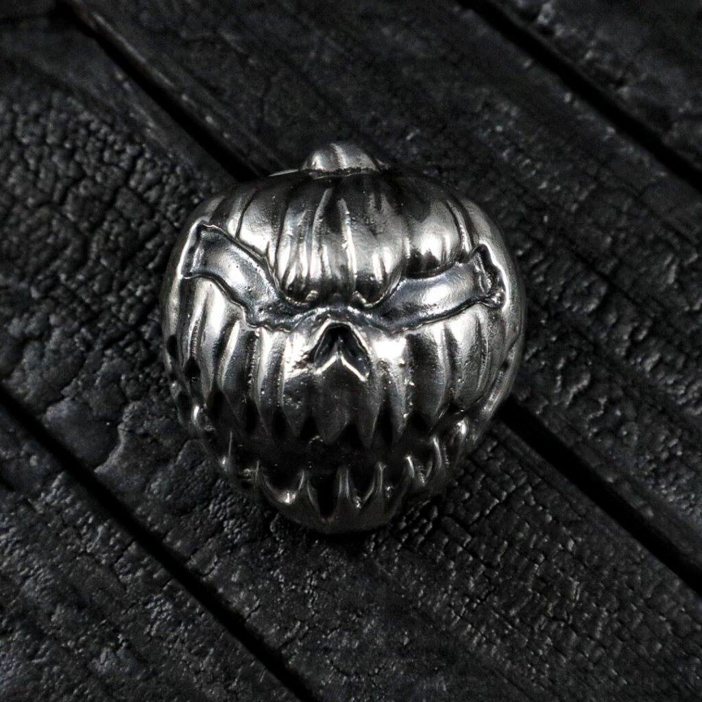 Savage Skull 1000 Gram - Reckless Metals